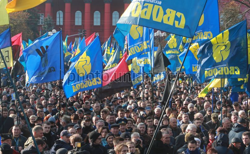 Photo Veche at the monument to Taras Shevchenko in Kiev - UNIAN