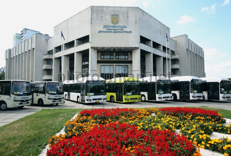 Photo Presentation of new buses in Kyiv - UNIAN