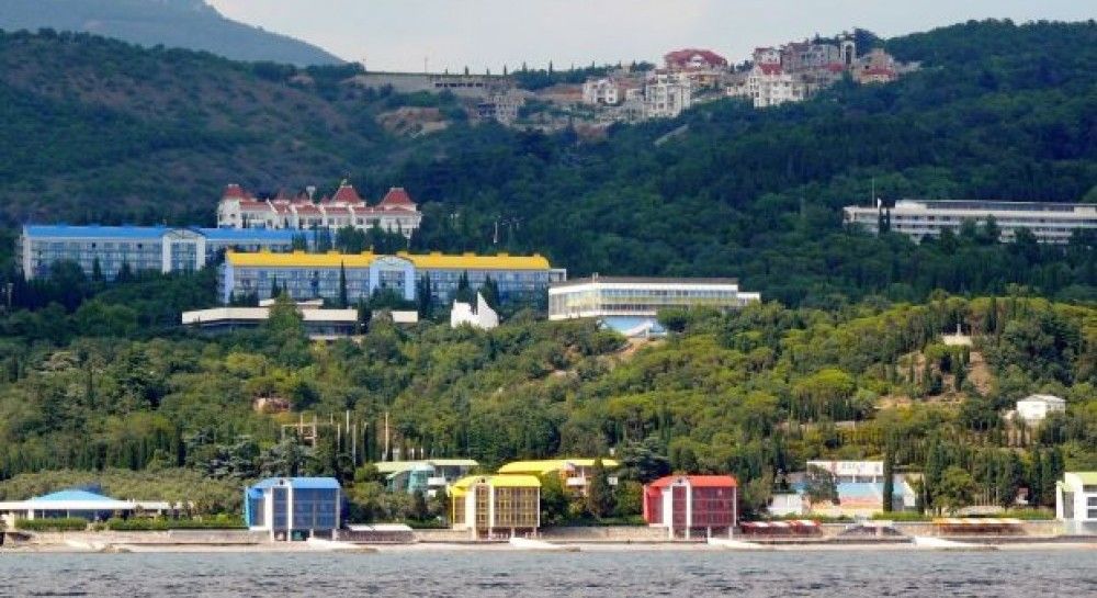 Assad's three children vacation in famed youth camp Artek in Russian ...