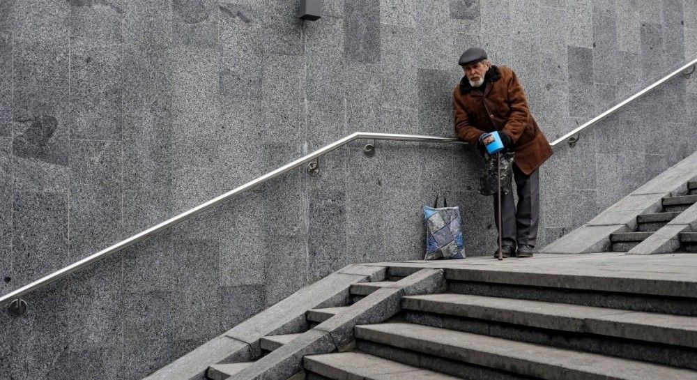 Nearly 60% of Ukrainians live below poverty line - UN | UNIAN
