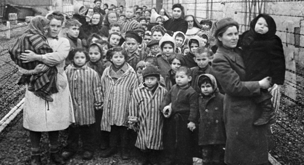 Ukraine marks Holocaust Remembrance Day | UNIAN