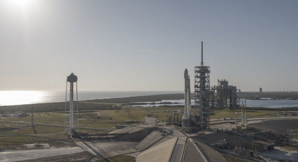 SpaceX successfully launches first recycled rocket booster | UNIAN