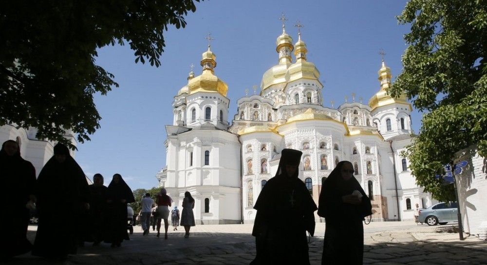 Moscow Patriarchate's Ukrainian Orthodox Church severs Eucharistic ...