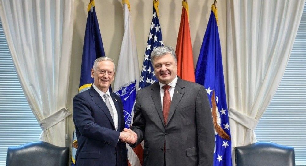 Poroshenko discusses situation in Donbas with U.S. Secretary of Defense
