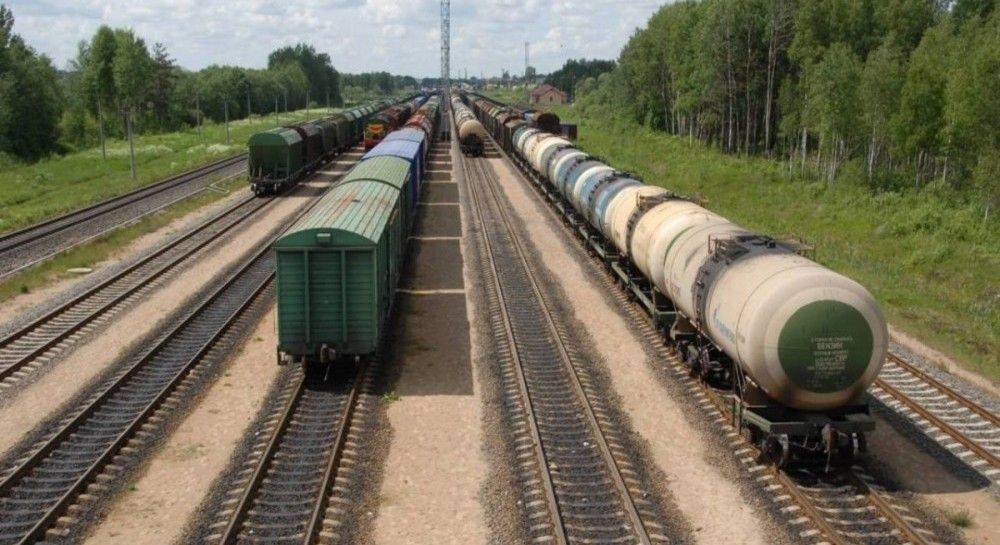 Russia launches railroad bypassing Ukraine (Map)