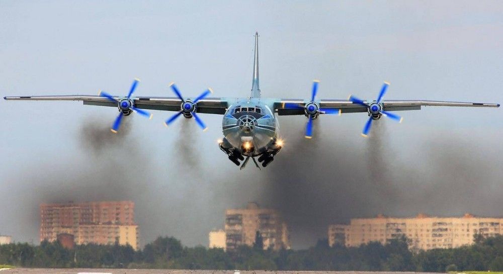 Military An-12 crashes in Congo, killing 12 – media