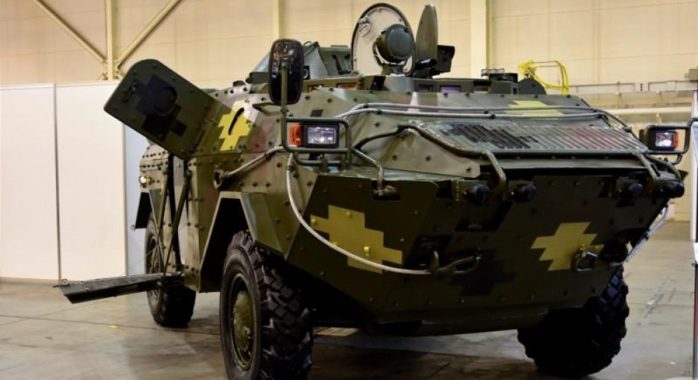 Ukraine presents new armored recon vehicle Mongoose | UNIAN