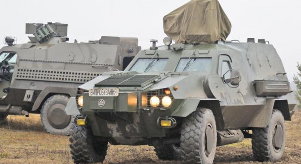 Ukrainian armored vehicles pass large-scale tests (Photo) | UNIAN