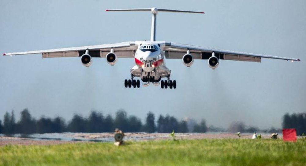 Belarusian military transport aircraft begin to regularly fly to Russia ...