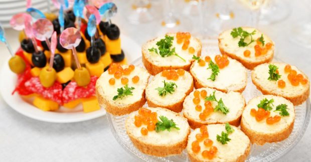 Канапе на Новый год - как приготовить канапе на праздничный стол — УНИАН