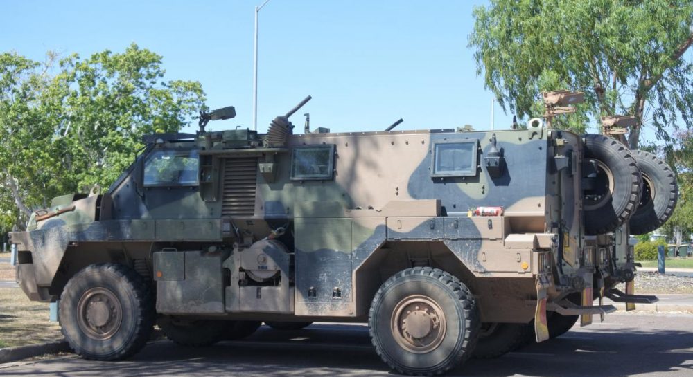 Австралия передаст Украине 30 бронетранспортеров Bushmaster — УНИАН