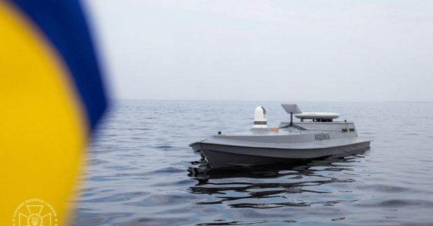 В Україні показали тестування першого морського дрону "Sea Baby" (відео ...