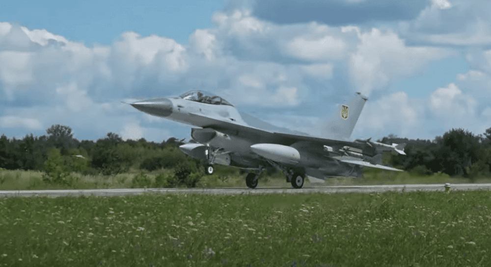 F-16 - західні винищувачі вистежують російські засоби ППО