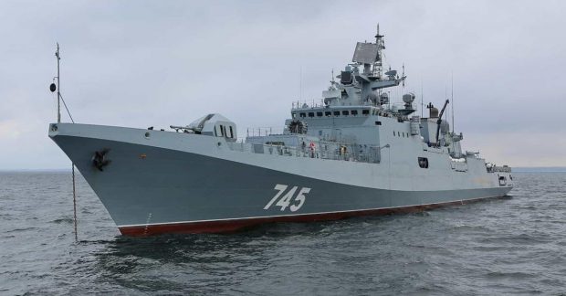 Российские корабли - фрегат РФ произвел выстрелы в сторону британской ...